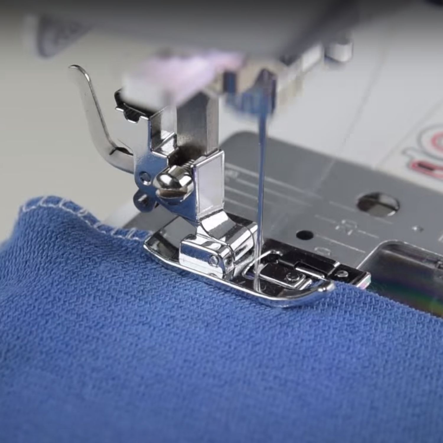 Lucznik Sylvie sewing machine Nowy \ Żółty | Sewing machines ...